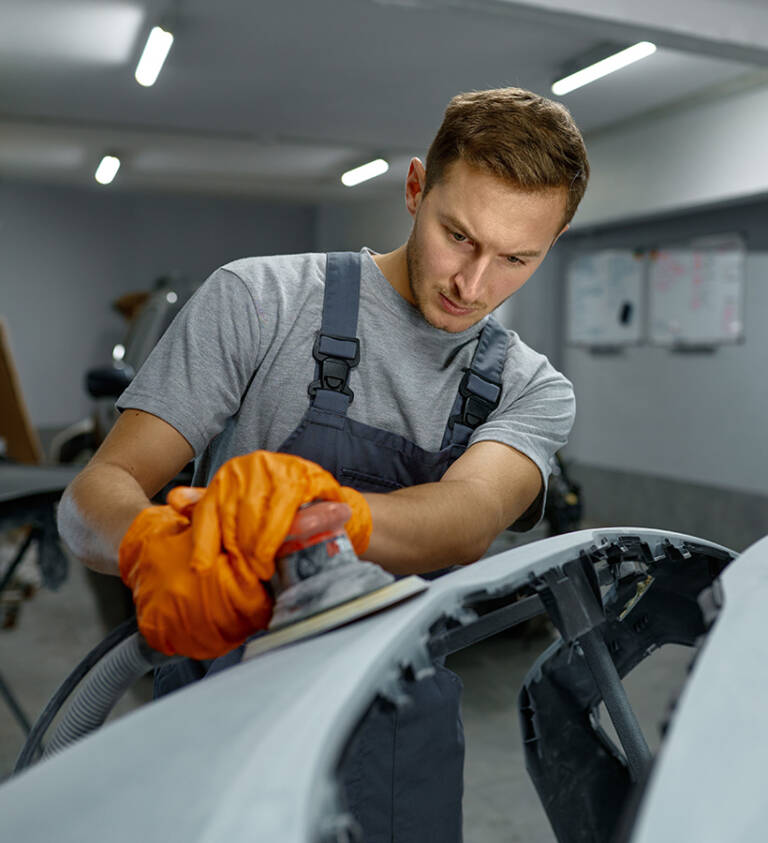 Jesse's Paint & Auto Body Shop by South Dade